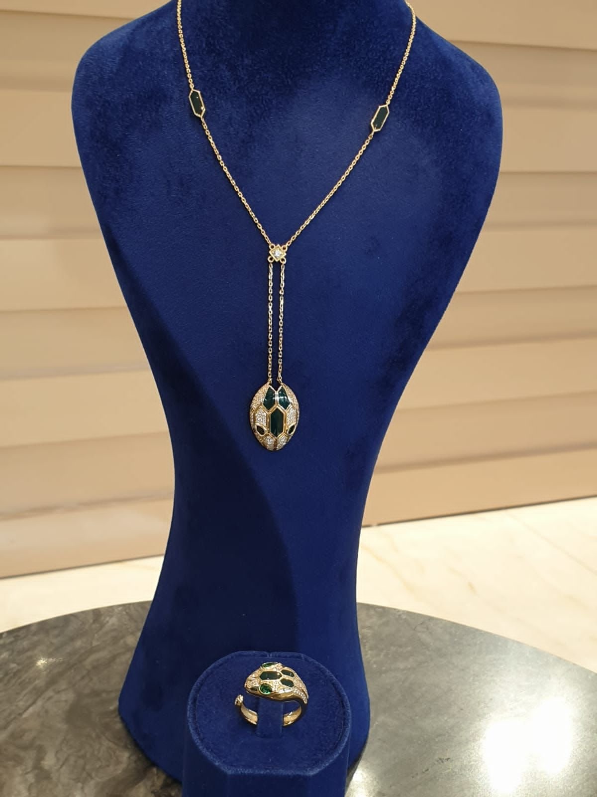 Almassa Gold Jewellery – Almassa Gold and Diamonds